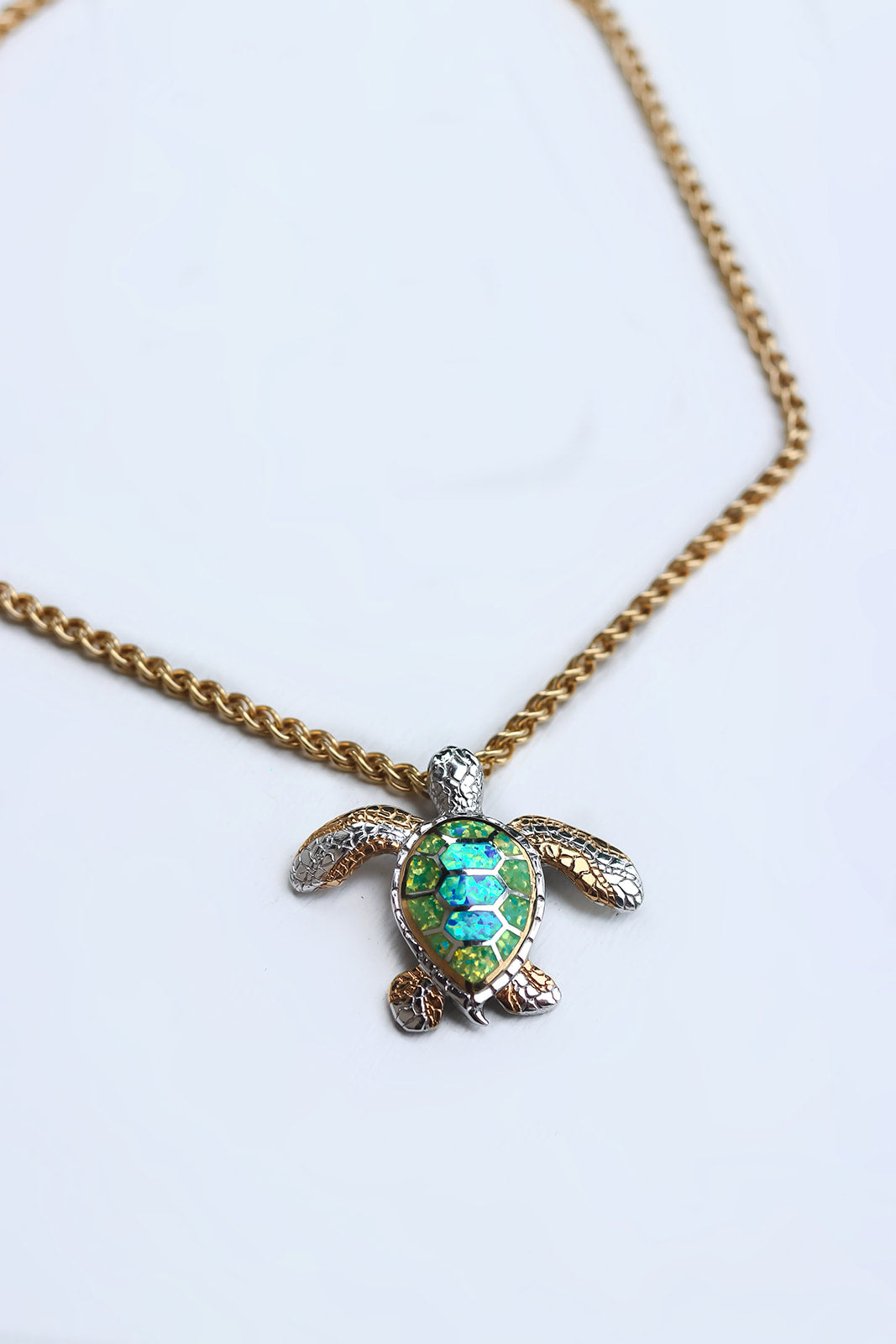 Opal Sea Turtle Yo Yo Pendant– Island Charms AMI